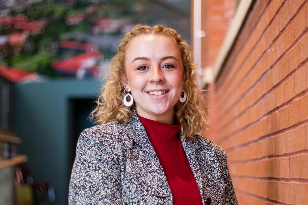 Finding the Right University: Kinlee Whitney - Western Colorado University